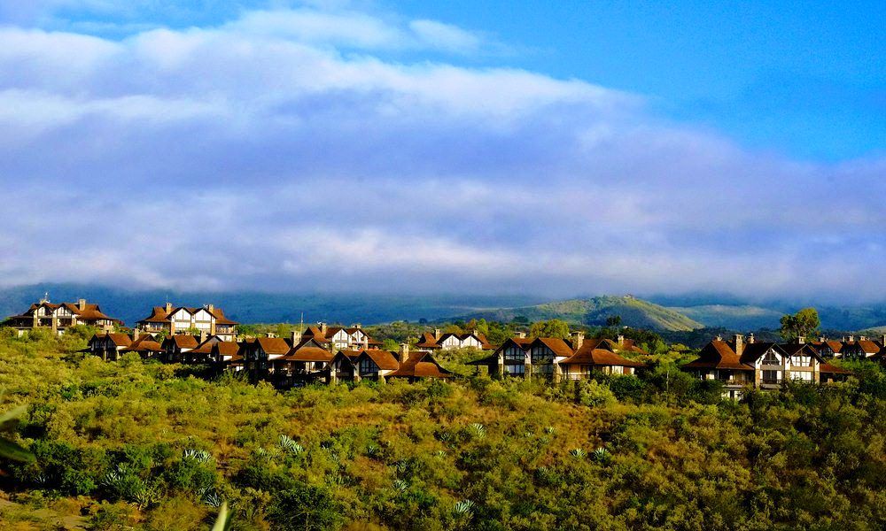 Great Rift Valley Lodge | Safari Accommodations | Twinkle Star Tours